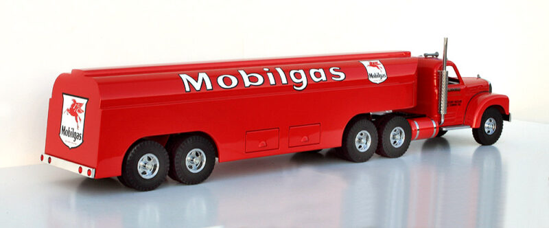 Mobil Gasoline Tanker – Smith-Miller