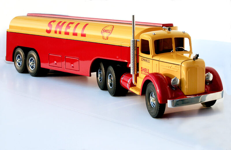 Smith-Miller – Handmade Scale Toy Trucks